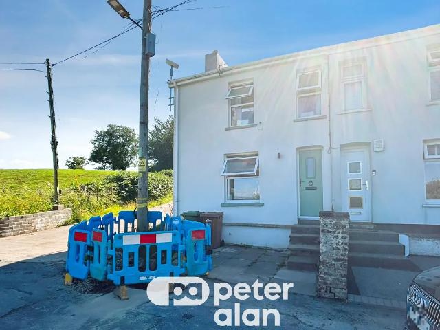 House at Heol Adam, Gelligaer