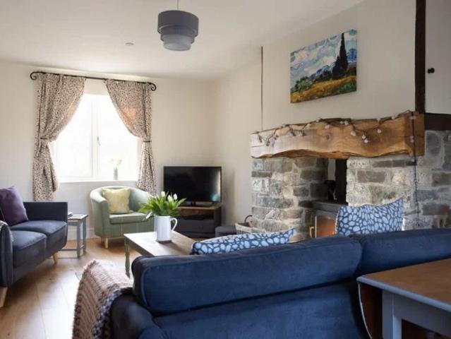 House at Heol Cae Du, Myddfai