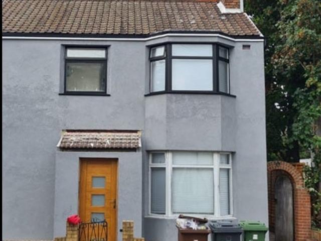 House at Heath Road, Greater London
