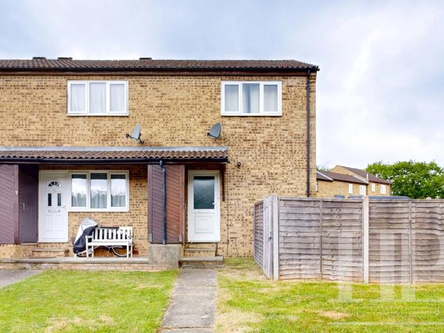 House at Hedgeside, Crawley