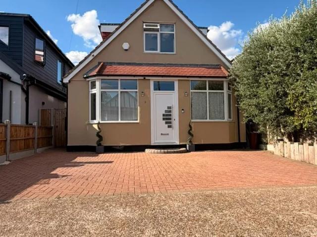 House at Helen Road, Greater London
