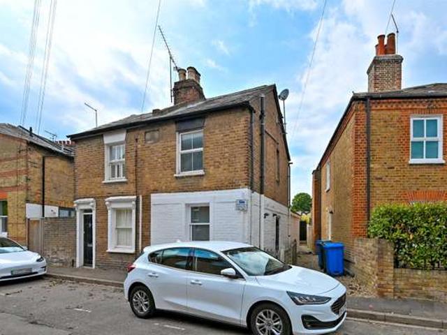 House at Helena Road, Windsor