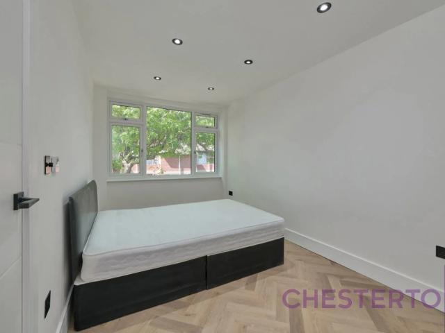 House at Hevelius Close, Greater London