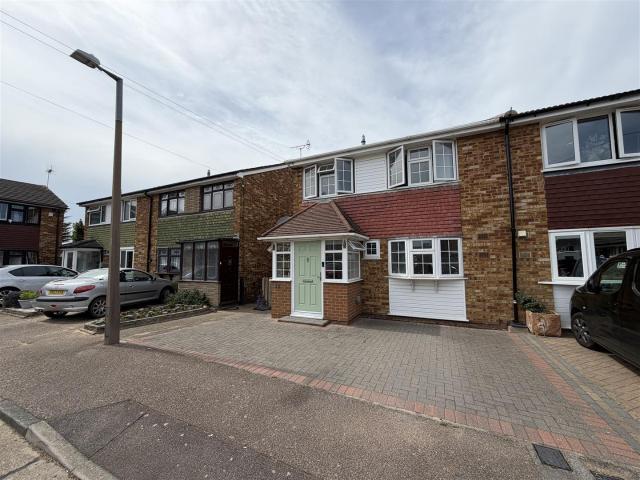 House at High Ash Close, Linford