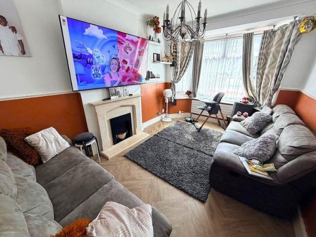 House at High Road, Greater London