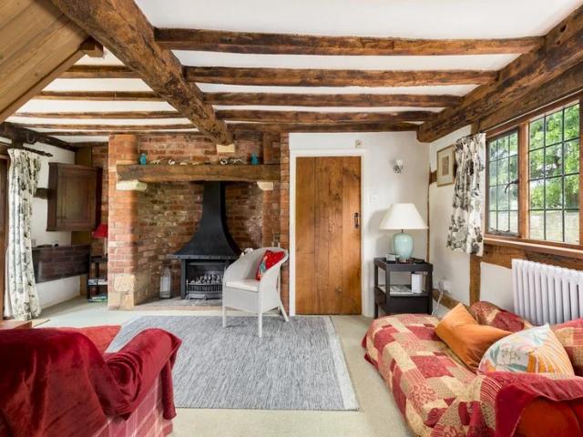 House at High Street, Cotswold District