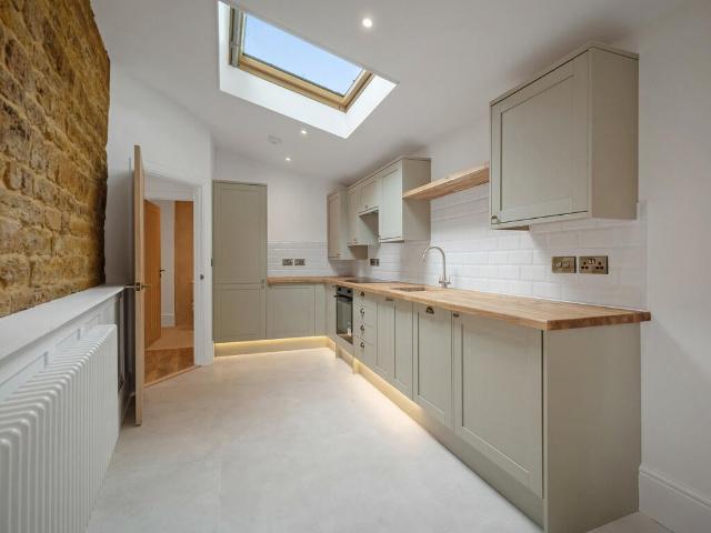 House at High Street, Finedon