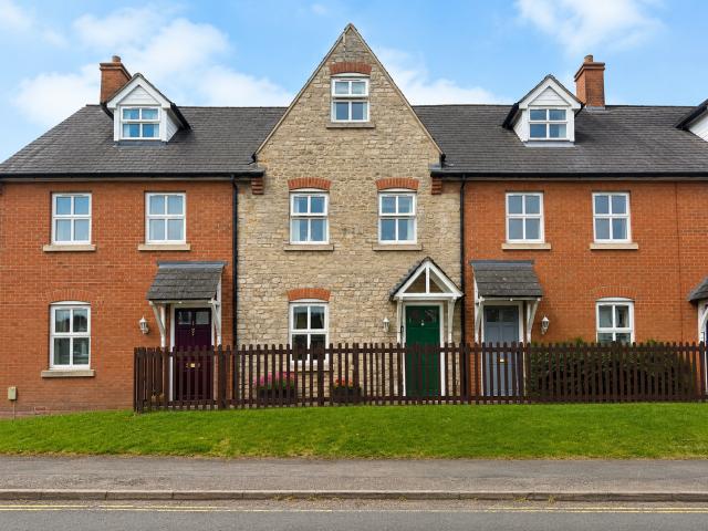 House at High Street, Purton