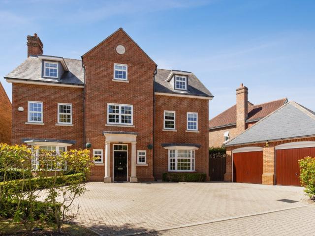 House at Highgrove Avenue, Ascot