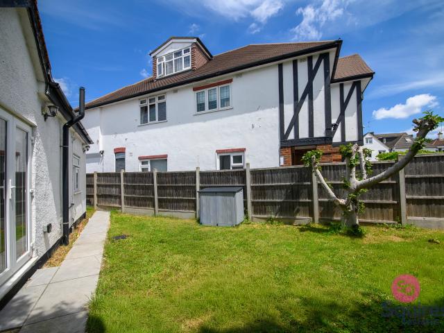 House at Hillcourt Avenue, Greater London