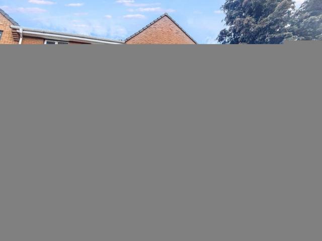 House at Hills Close, Doncaster