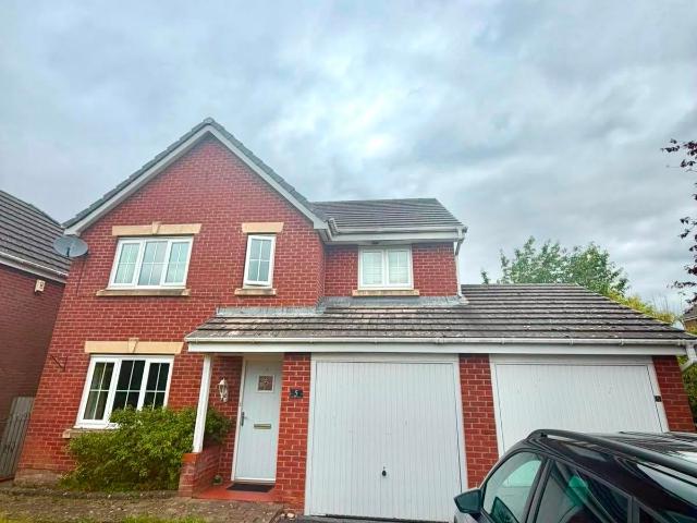 House at Home Park Drive, Leyland