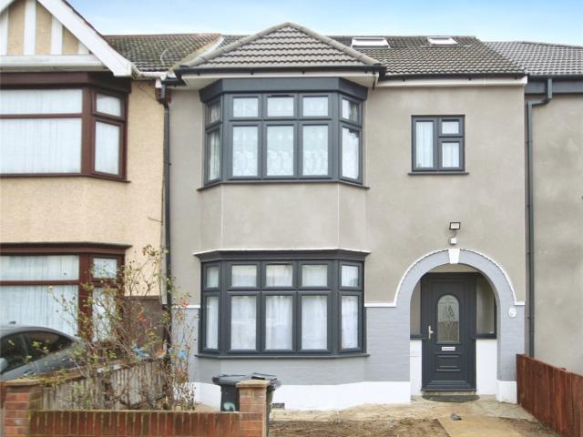 House at Homefield Avenue, Greater London