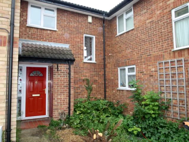 House at Honeysuckle Way, Bedford