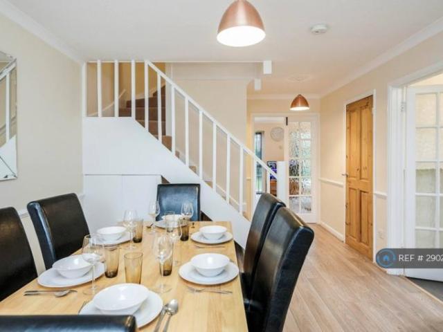 House at Hobbis Drive, Maidenhead