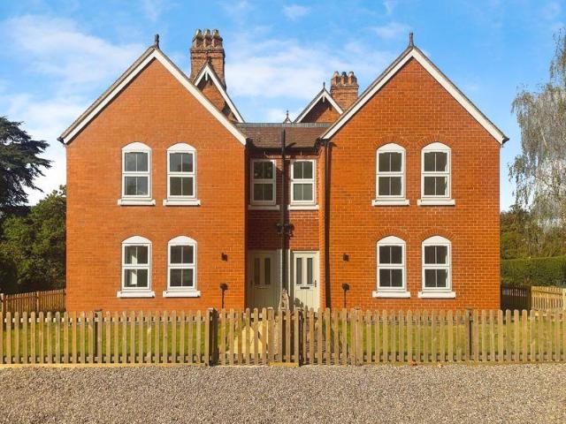 House at Hoggrills End Lane, North Warwickshire