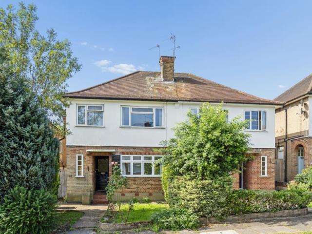 House at Holwell Place, Greater London