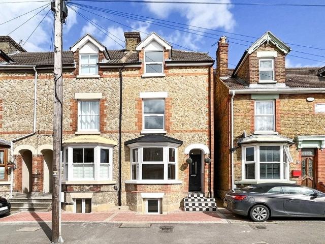 House at Holland Road, Maidstone