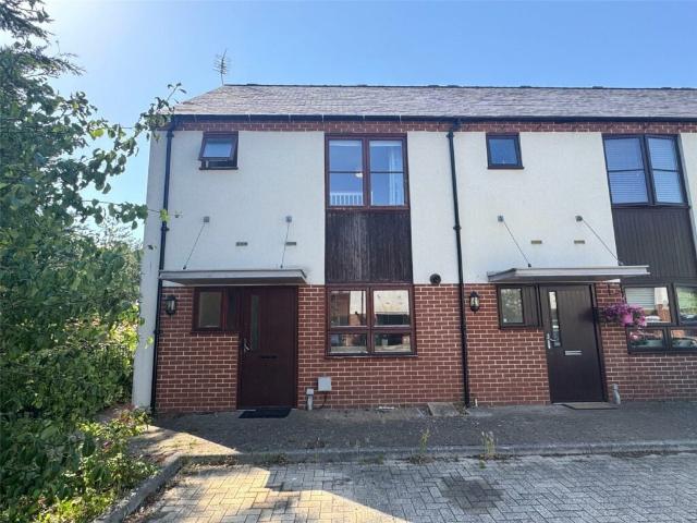 House at Hollies Court, Basingstoke and Deane