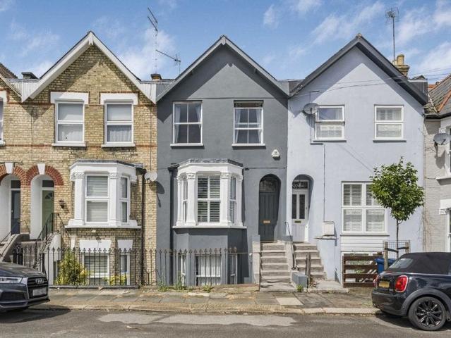 House at Holly Park Road, Greater London