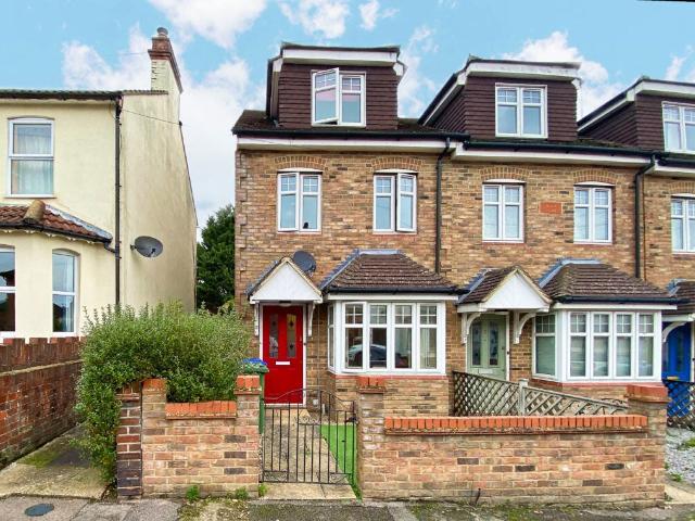 House at Holly Road, Rushmoor