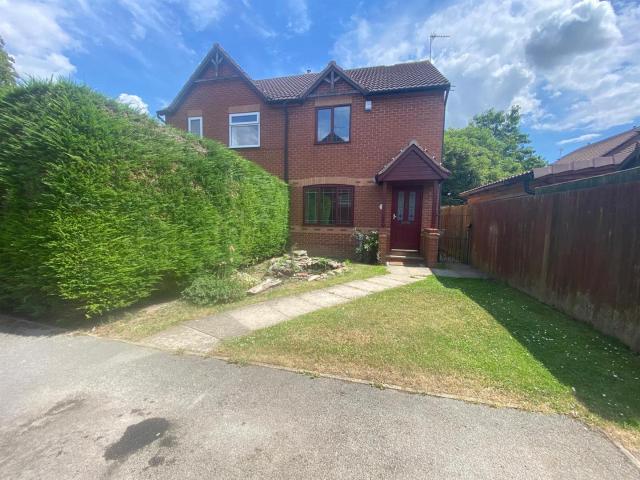 House at Hollywell Close, Hull