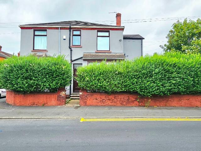 House at Holmfield Avenue, Manchester