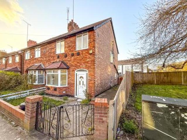 House at How's Close, Greater London