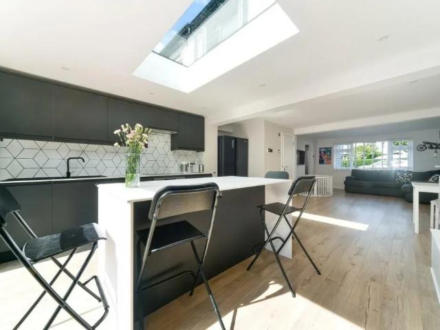 House at Huntingdon Gardens, Greater London