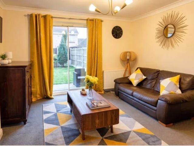 House at Hund Oak Drive, Doncaster