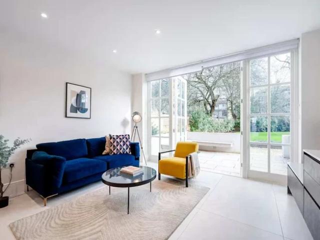 Apartment at Hungerford Road, Greater London