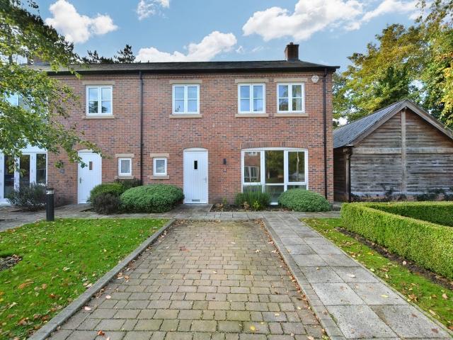 House at Hulme Hall Close, Cheadle Hulme