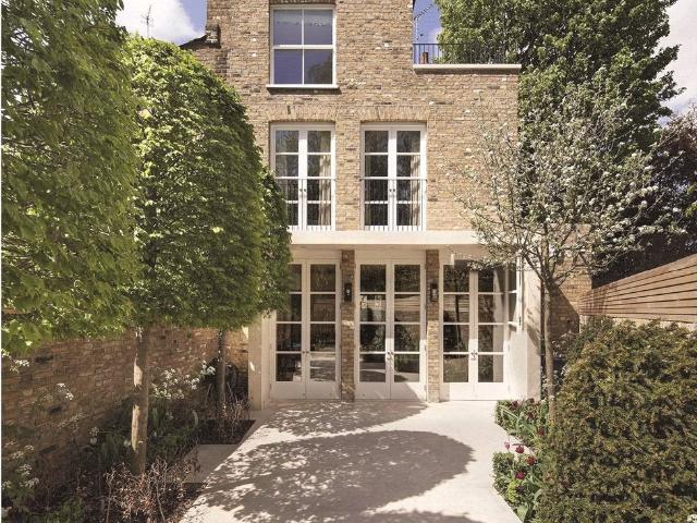 House at Hurlingham Road, Greater London