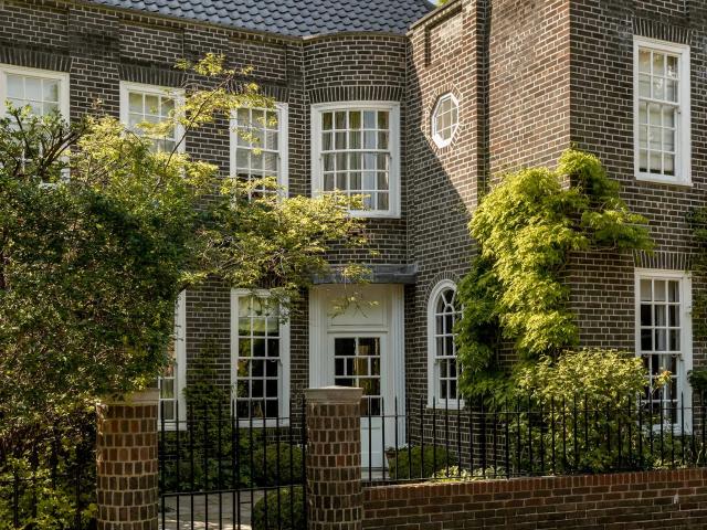 House at Hyde Park Gate, Greater London