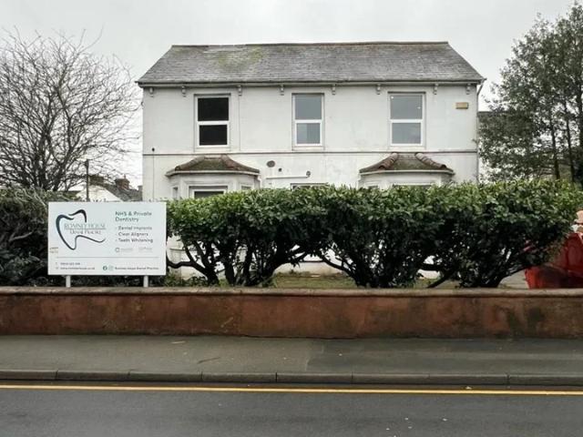 House at Hythe Road, Ashford