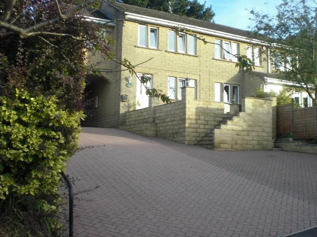 House at Ingdale Drive, Kirklees