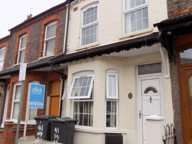 House at Ivy Road, Luton