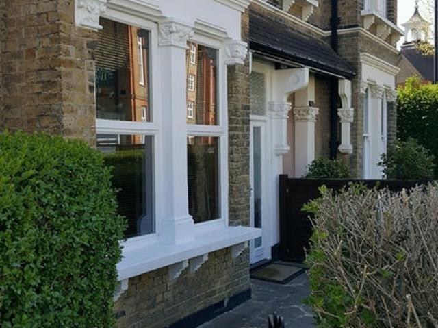 House at Ivydale Road, Greater London
