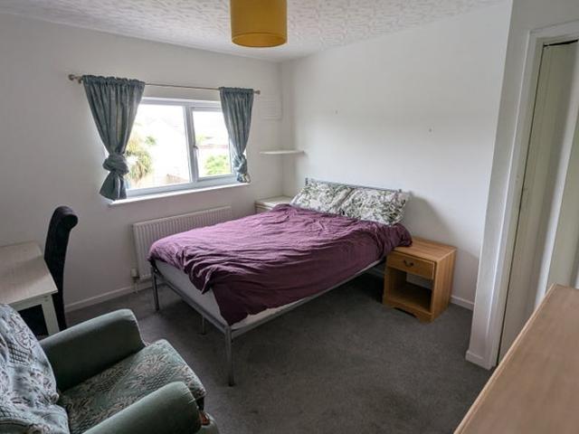 House at Jersey Avenue, Bristol