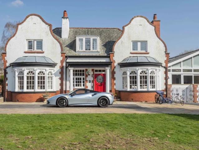 House at Junction Road, Bolton