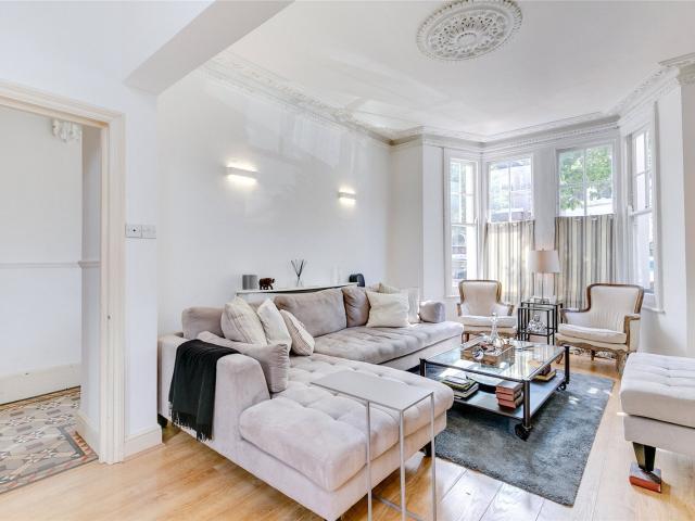 House at Juer Street, Greater London