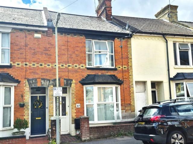 House at Kent Avenue, Ashford