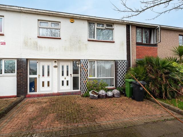 House at Kent View Road, Basildon