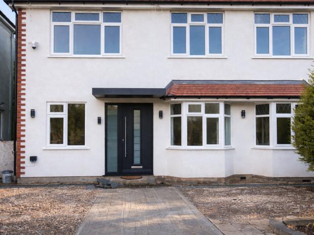Apartment at Kendor Avenue, Epsom and Ewell