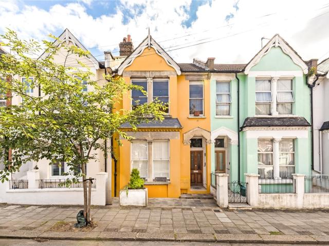 House at Kenilworth Road, Greater London