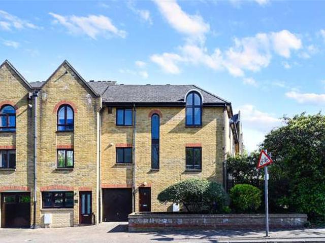 House at Kennet Street, Greater London