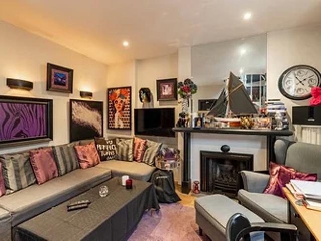 House at Kensington Court, Greater London