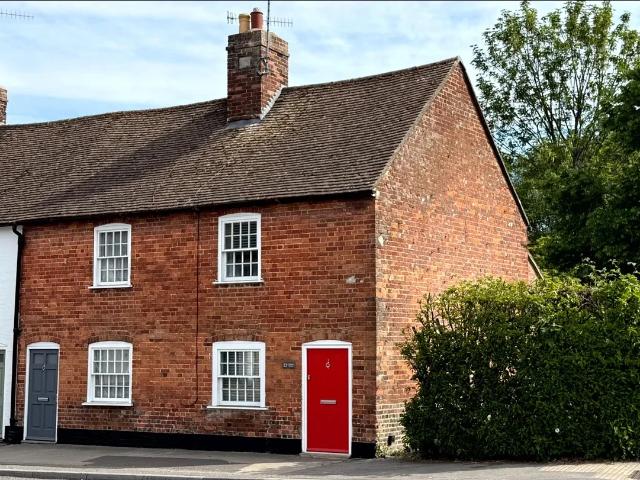 House at Kelham Gardens, Marlborough