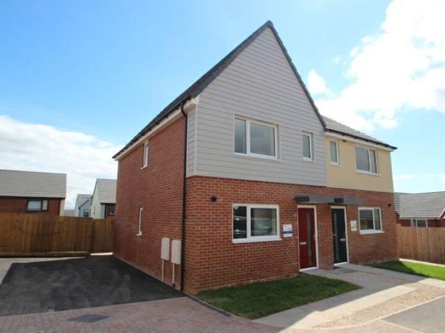 House at King George Close, Bromsgrove