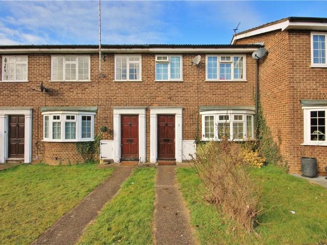 House at Kingfisher Drive, Borough of Spelthorne